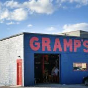 Best Food Trucks | Gramps Garage Bar
