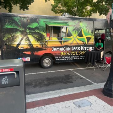 Best Food Trucks | Jamaican Jerk Kitchen